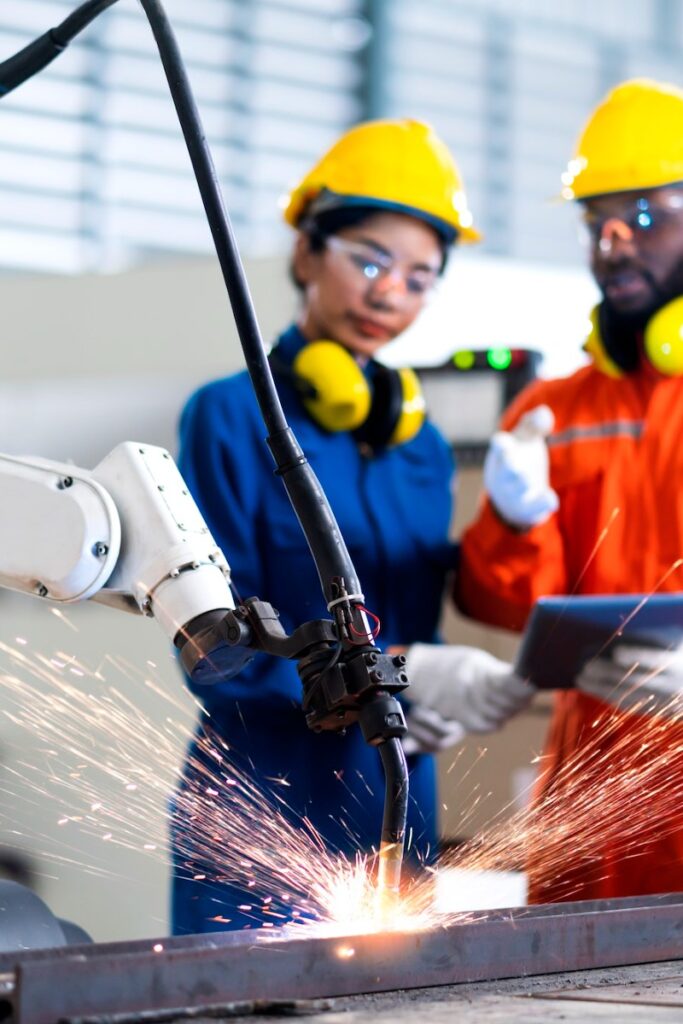 Robot de soldadura: Tipos, usos, funciones, ejemplos y marcas