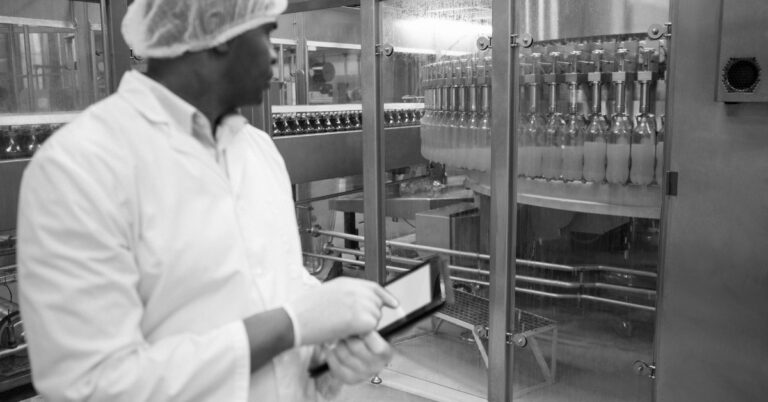 Ventajas de la producción por lotes para reducir costos de fabricación